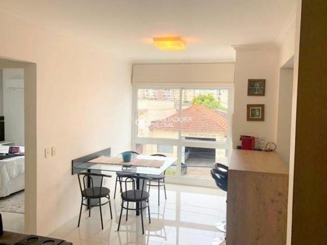 Apartamento 2 quartos, vaga coberta, bairro Passo da Areia