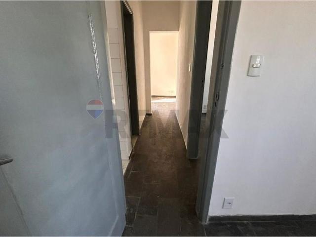 Apartamento 2 quartos, varanda