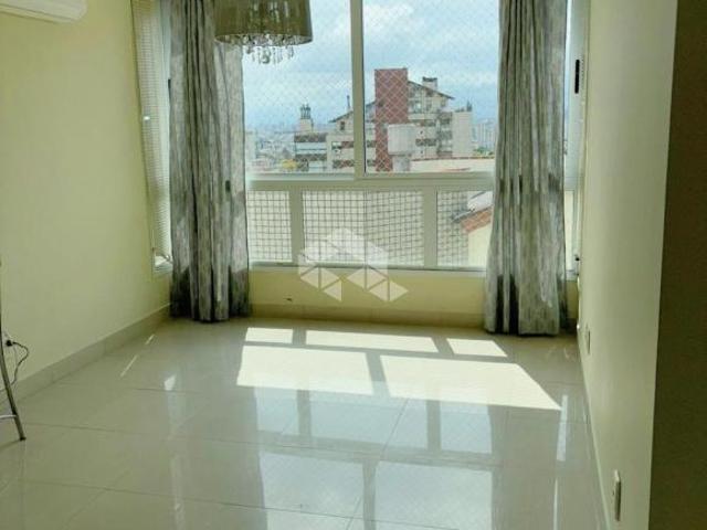Apartamento 2 quatros e 2 vagas de garagem no bairro Menino Deus
