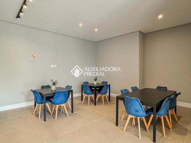 Apartamento 2 suites, 1 vaga. Floresta/Moinhos de Vento