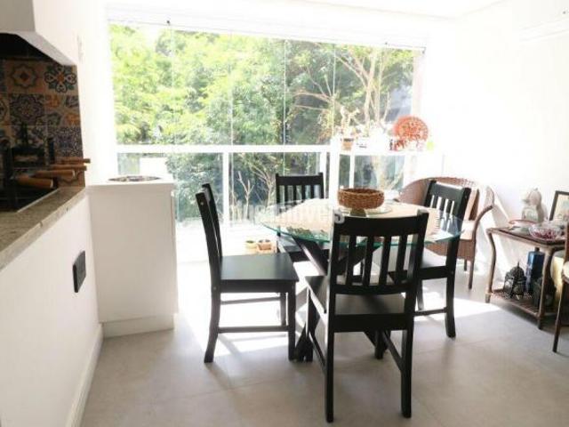 Apartamento 2 Suítes 2 Vagas no Panamby!