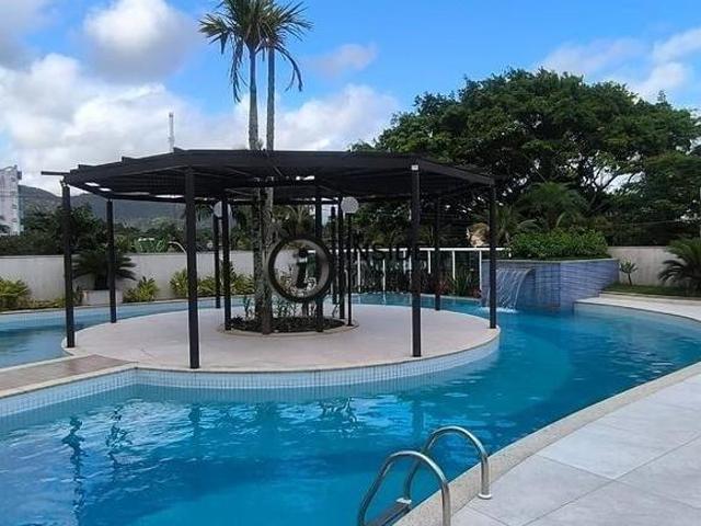 apartamento 2 suítes, 2 vagas, em condomínio clube