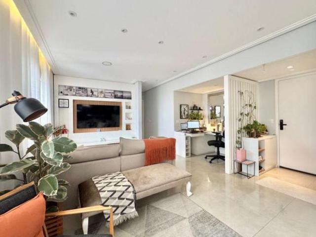 Apartamento 2 suítes 2 vagas 136 metros Butantã FL62