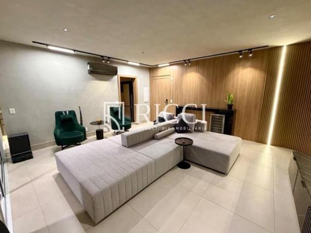 Apartamento 2 Suítes à Venda na Ponta da Praia Santos