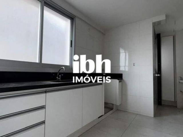 Apartamento 2 suítes a venda no Bairro Savassi BH