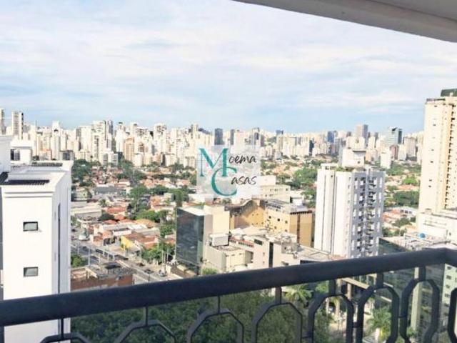 Apartamento 2 Suítes com vista desobstruída em Moema 100m²