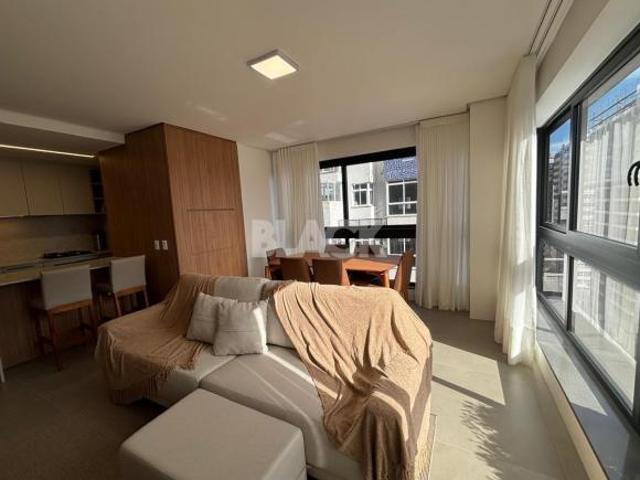 Apartamento 2 suítes mobiliado na Praia Grande em Torres RS
