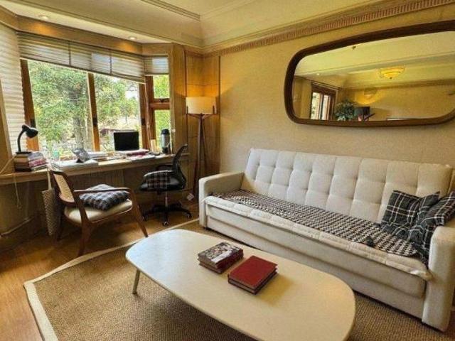 APARTAMENTO 2 SUÍTES NO CENTRO DE GRAMADO RS