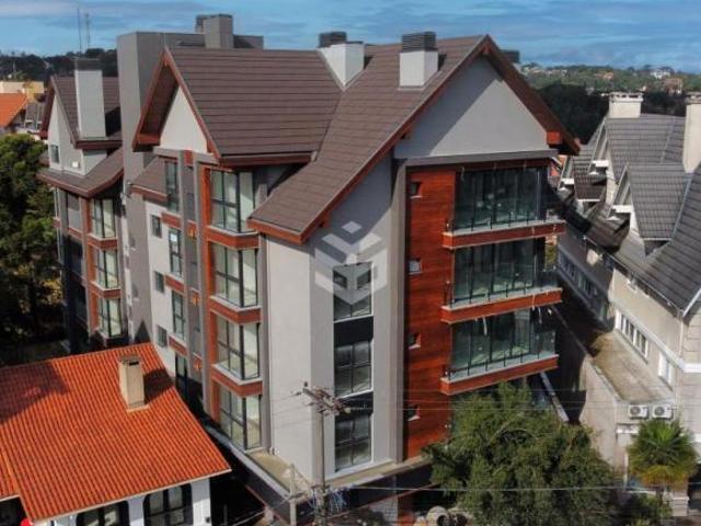APARTAMENTO 2 SUÍTES NO CENTRO DE GRAMADO, A POUCOS METROS DA AV. B