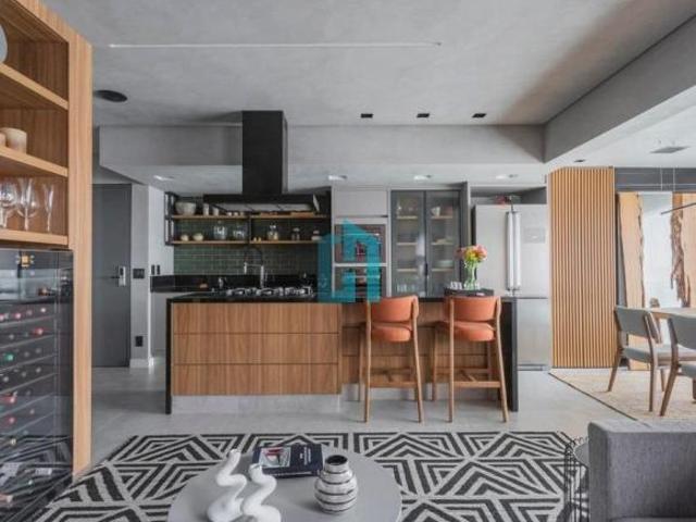 Apartamento 2 Suítes no Itaim Bibi à Venda