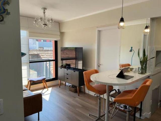 APARTAMENTO 2 SUITES SENDO UMA AMERICANA, LIVING 2 AMBIENTES COM CHURRASQ SANTA CECILIA