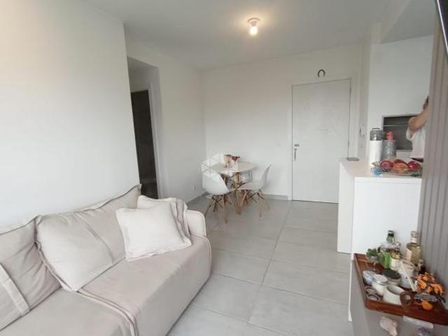 Apartamento 2D com suíte, 1 vaga de garagem, bairro Jardim Lindóia em Porto Alegre