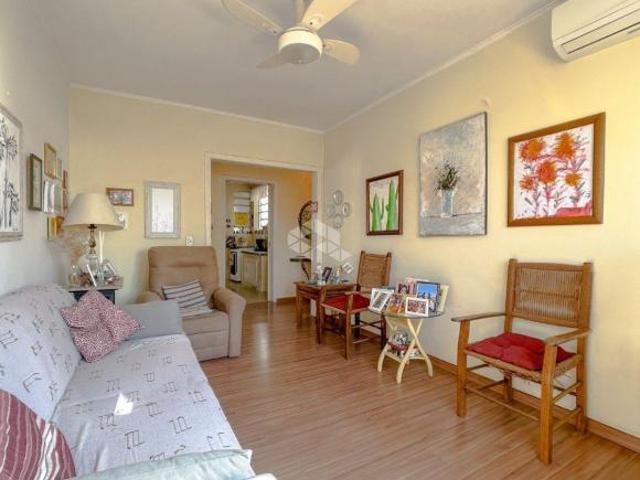 APARTAMENTO 2D COM TERRAÇO FECHADO NO MENINO DEUS