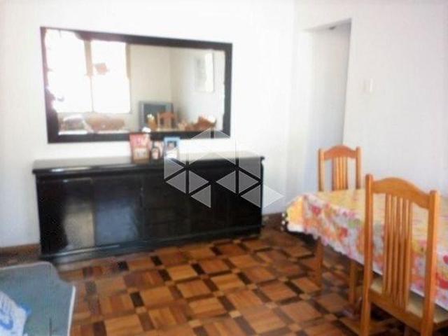 Apartamento 2d na Cidade Baixa