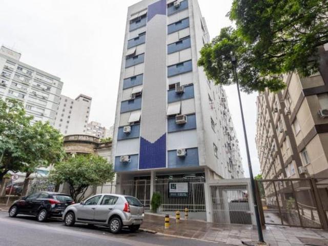 Apartamento 2dormitórios no Centro Histórico. Na parte alta da rua Duque de Caxias