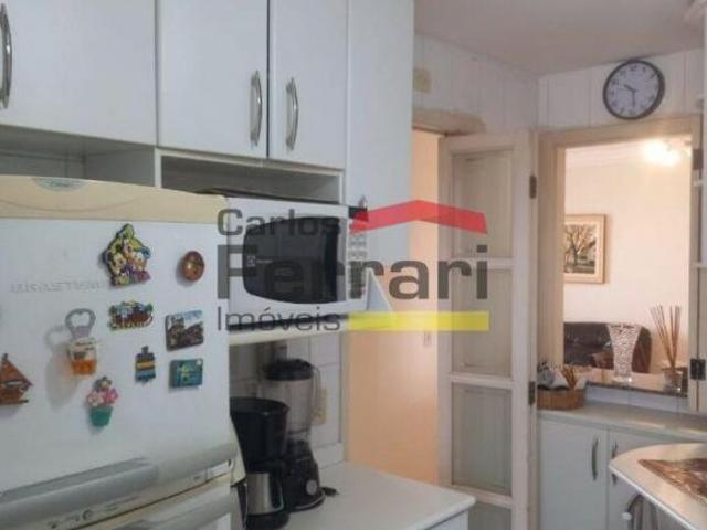 Apartamento 2dormitórios sendo 1 vaga, próximo ao Horto Florestal