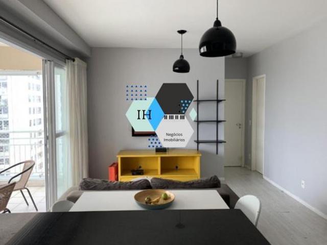 Apartamento 2dorms, 1suíte, 2vagas, 65m² á venda em Santo Amaro, Oportunidade!
