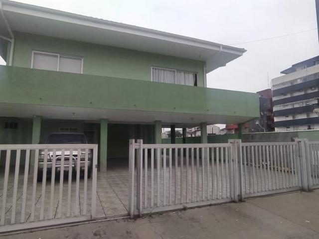 Apartamento 2qts 400m praia central Guaratuba