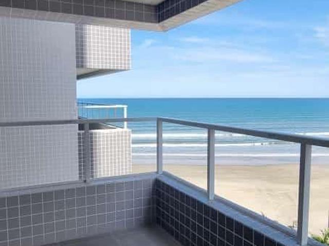 Apartamento 2Quartos Frente ao mar no Caiçara