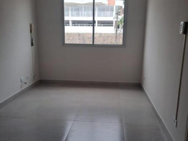 Apartamento 300 metros do mar