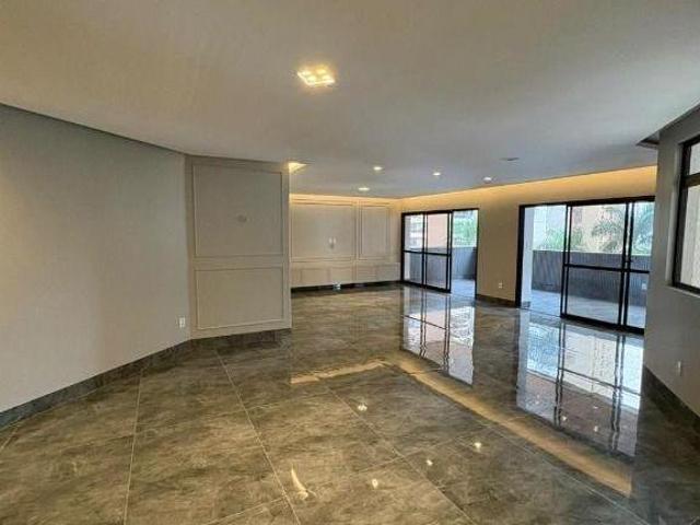 Apartamento 313m² no Edifício Tambaqui — Setor Bueno | 4 Quartos, 2 Suítes
