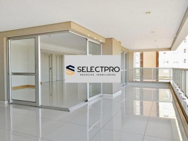 Apartamento 320m² de Puro Luxo, 4 Suítes e 5 Vagas na fiusa