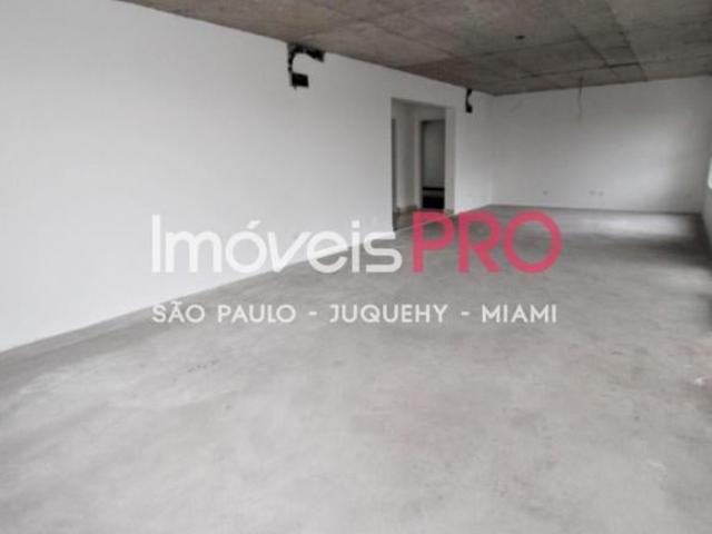 Apartamento 324m² de altíssimo padrão com 6 vagas em Moema