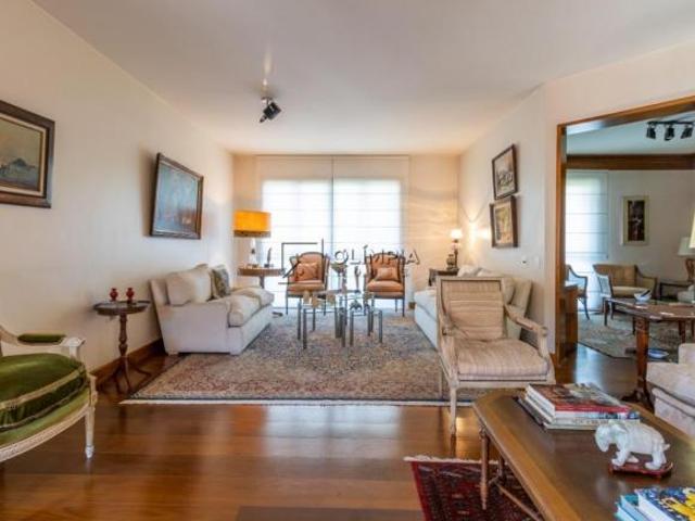 Apartamento 325m², Moema SP | Venda