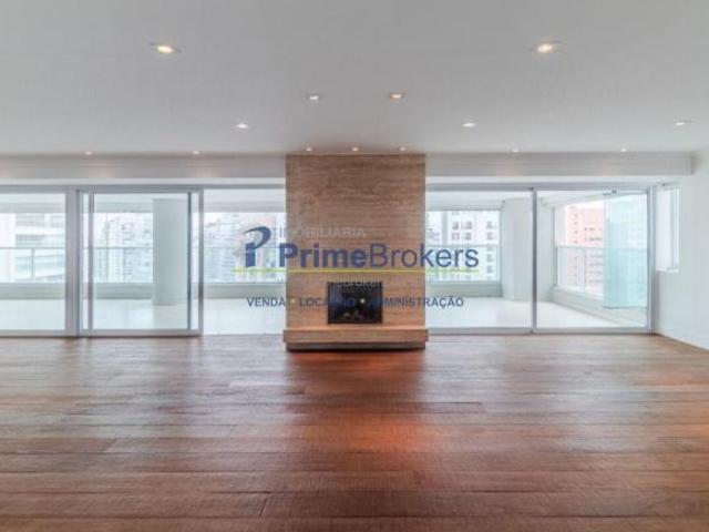 Apartamento, 335m² 3 Dormitórios, 3 Suítes, 4 Vagas, Varanda Gourmet Moema