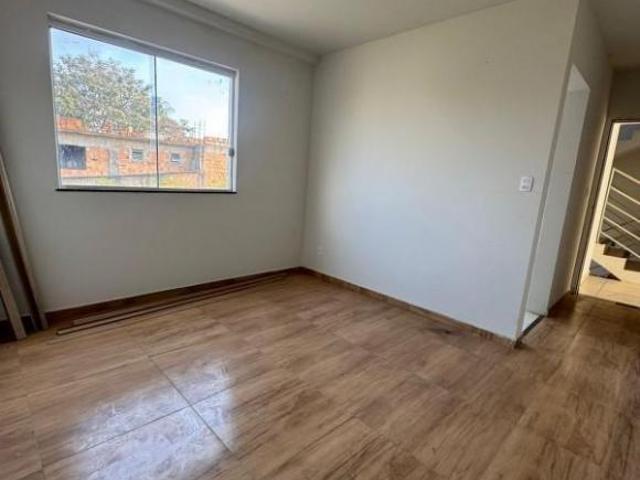 Apartamento para venda em Centro, Sarzedo