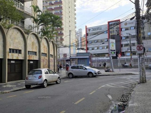 Apartamento 3/4, 2 banheiros, 1 vaga na Rua Dr. Gil Horta Centro de Juiz de Fora à venda por R$ 29
