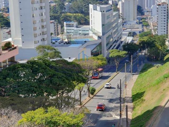 Apartamento 3/4, varanda, suíte, elevador, 2 vagas, todo planejado, Bairro São Mateus em Juiz de For