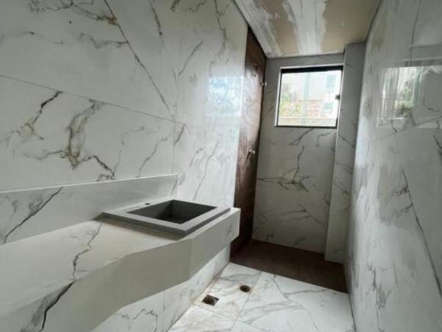 Apartamento para venda em Centro, Sarzedo