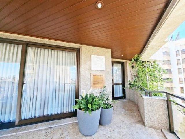 APARTAMENTO 374m² DE PURO LUXO NO CORAÇÃO DO MONT&apos SERRAT