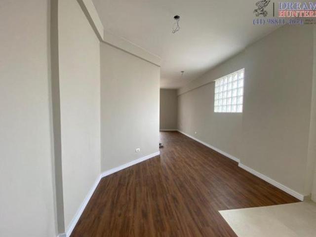 Apartamento, 38m privativos, com 1 Quarto, bairro Centro