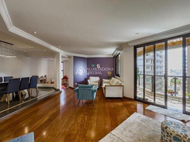 Apartamento 394m², 4dormitórios sendo 2 suítes, 4 vagas Centro São Bernardo do Campo