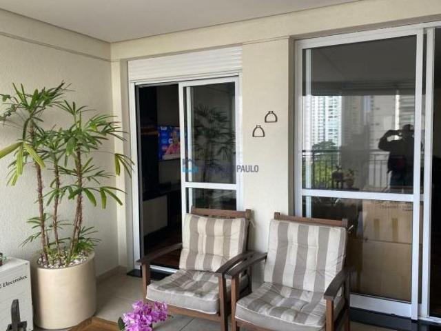 Apartamento ' a Venda no Campo Belo com 4 quartos, sendo 2 suites, 3 vagas, vara