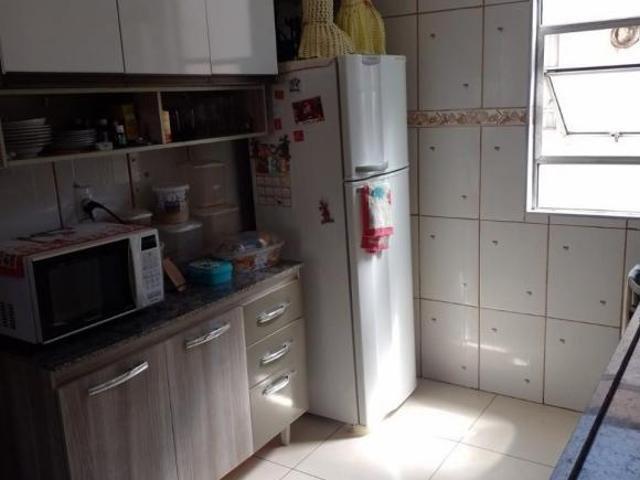 APARTAMENTO 3º ANDAR COHAB V GARAGEM FECHADA