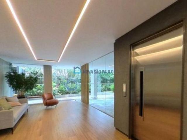 Apartamento 3 Dorm. 2 vagas na Vila Mariana