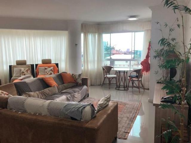 Apartamento 3 Dorm. Bairro Centro