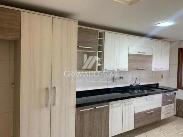APARTAMENTO 3 DORM. EM GRAMADO