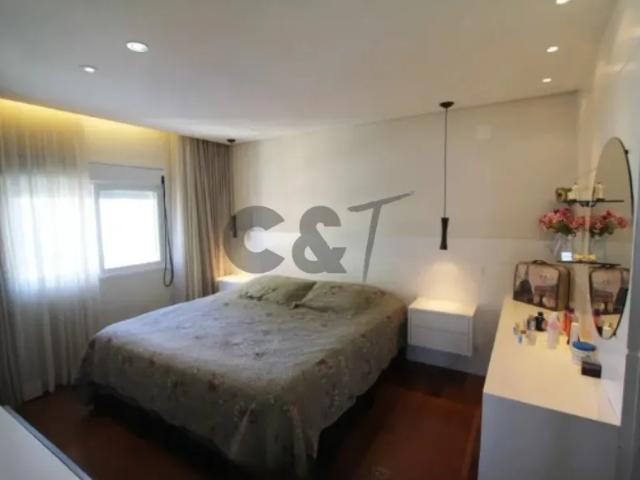 Apartamento 3 Dormitórios Suítes à Venda ou para Alugar na Vila Congonhas São Paulo/SP