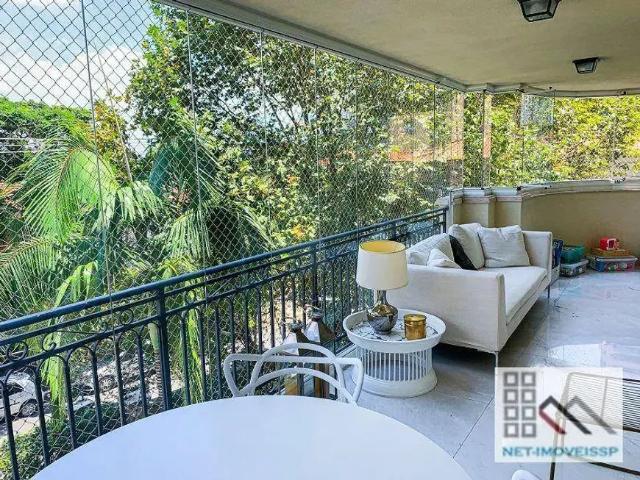 Apartamento 3 dormitórios 292m², 3 suítes, varanda, 4 vagas. Próximo da universidade mackenzie