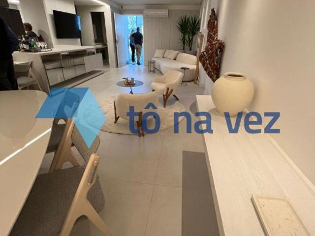 Apartamento 3 dormitório s em Vila Assunção