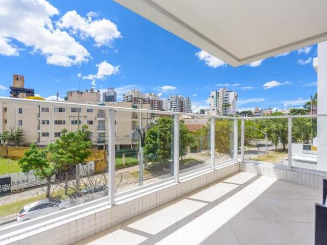 Apartamento 3 dormitórios Mercês