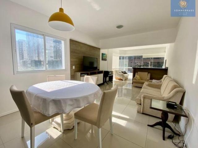 Apartamento 3 dormitórios na Navegantes