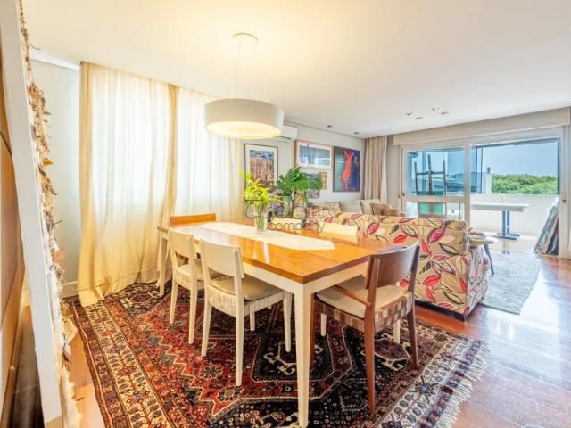 Apartamento 3 dormitórios no Moinhos de Vento
