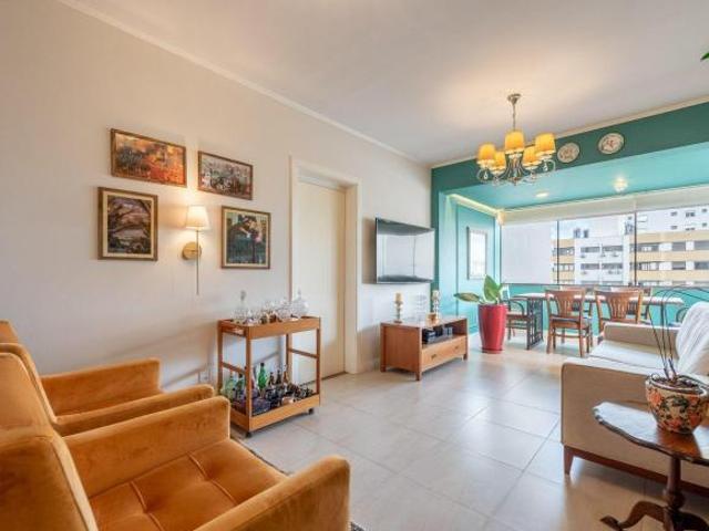 Apartamento 3 dormitórios no Bela Vista