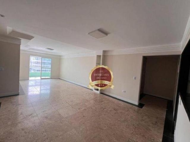 Apartamento 3 dormitórios no Canto do Forte com vista mar