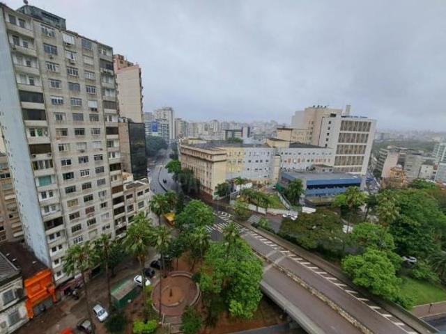 Apartamento 3 dormitórios no centro de Porto Alegre